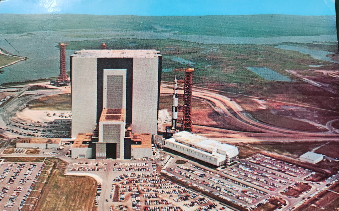 John F Kennedy Space Center NASA Apolo Saturn Building Real Photo ...