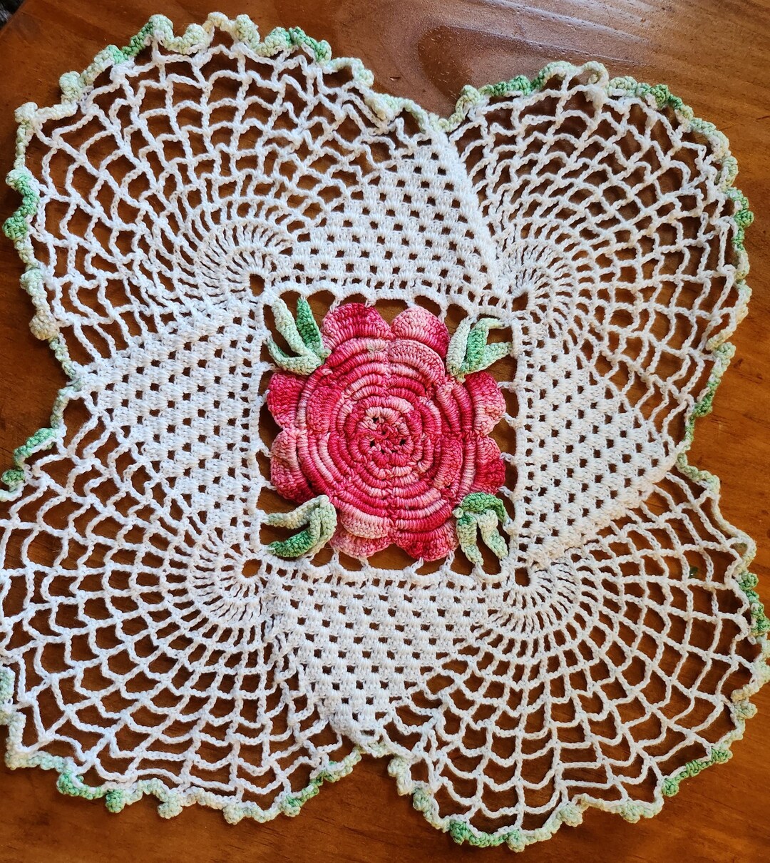 Doilie Hot Pink Rose Center Handmade Green Edging 12 Inch - Etsy