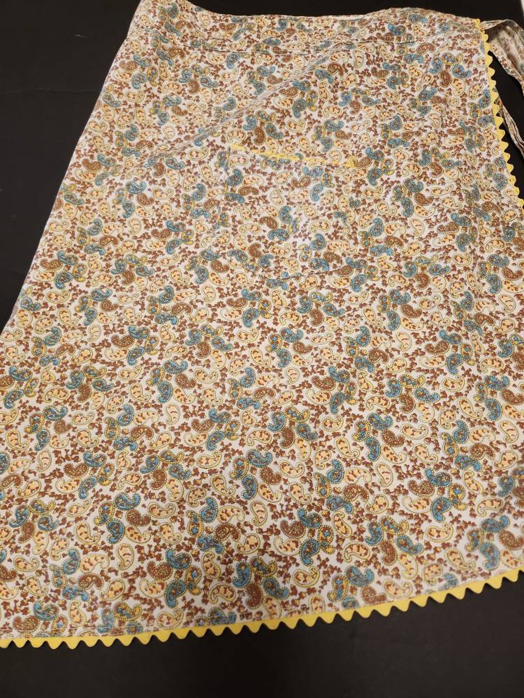 Aqua Blue and Yellow Paisley Half Apron With Pocket and Rick Rack Trim ...