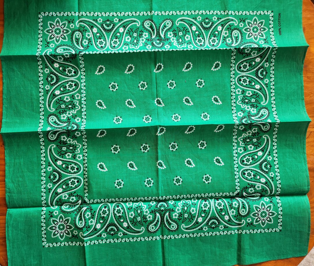 Bandana Kelly Green Paisely Pattern 21 Inch - Etsy
