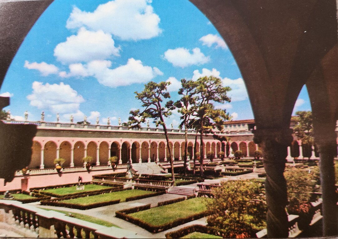 Courtyard Scene Ringling Museum of Art Sarasota, Florida Real Photo ...
