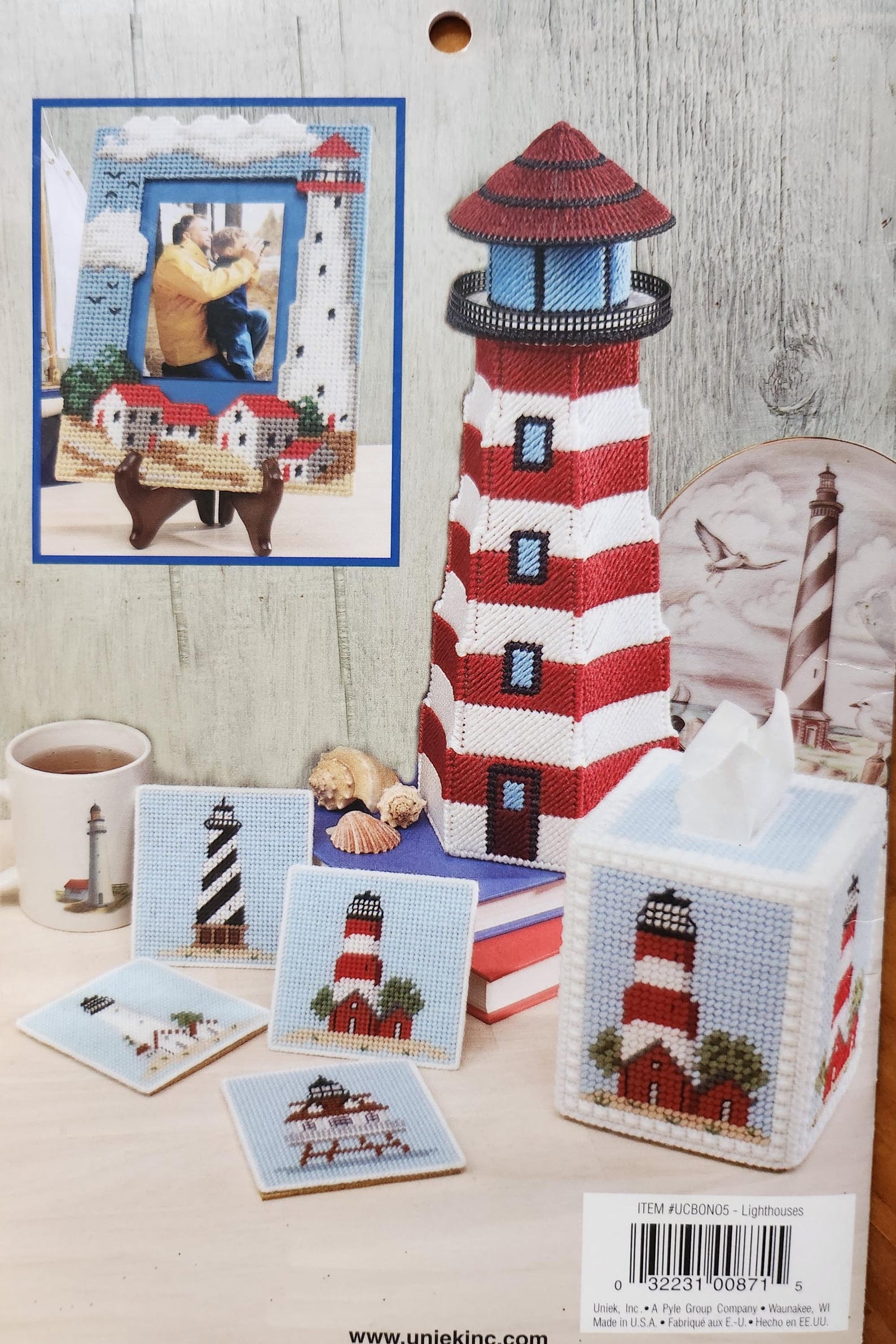 Lighthouse Plastic Canvas Patterns 7: Lighthouses, Harbor Scenes ...