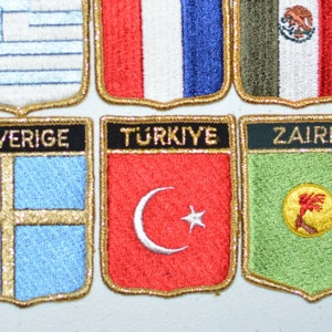 World Travel Patches Vintage Embroidered Patch Gold Threading Sew-on ...