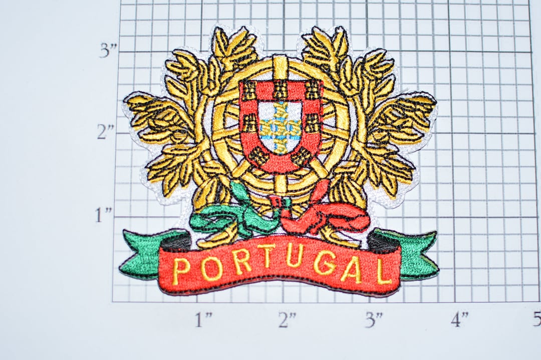 PORTUGAL Crest Coat of Arms Iron-on Embroidered Clothing Patch Jacket ...
