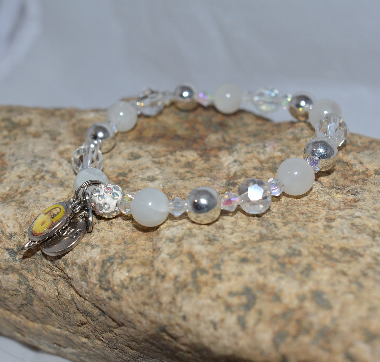 Jesus Bracelet Sacred Heart of Jesus Religious Bracelet - Etsy