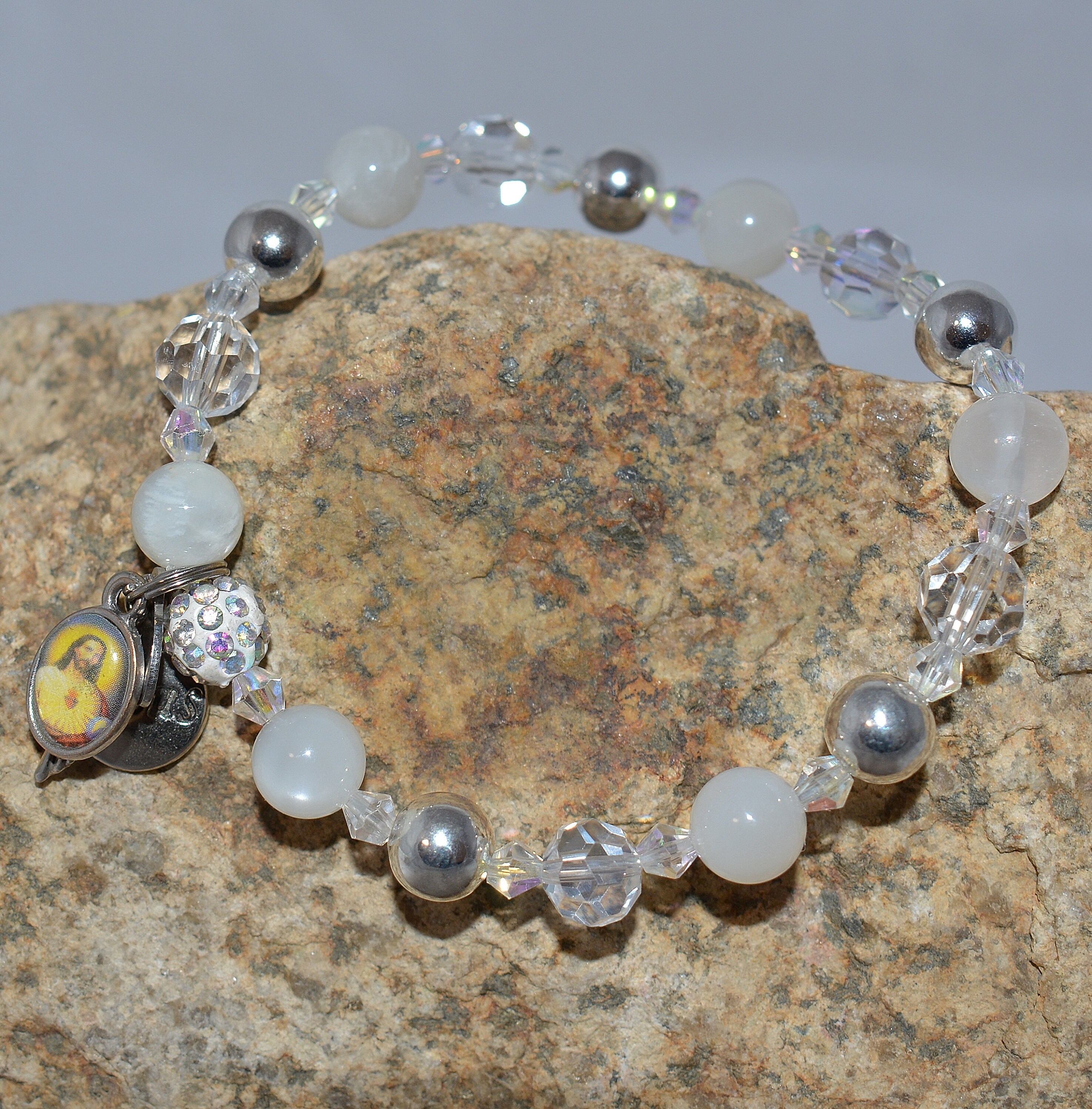 Jesus Bracelet Sacred Heart of Jesus Religious Bracelet - Etsy