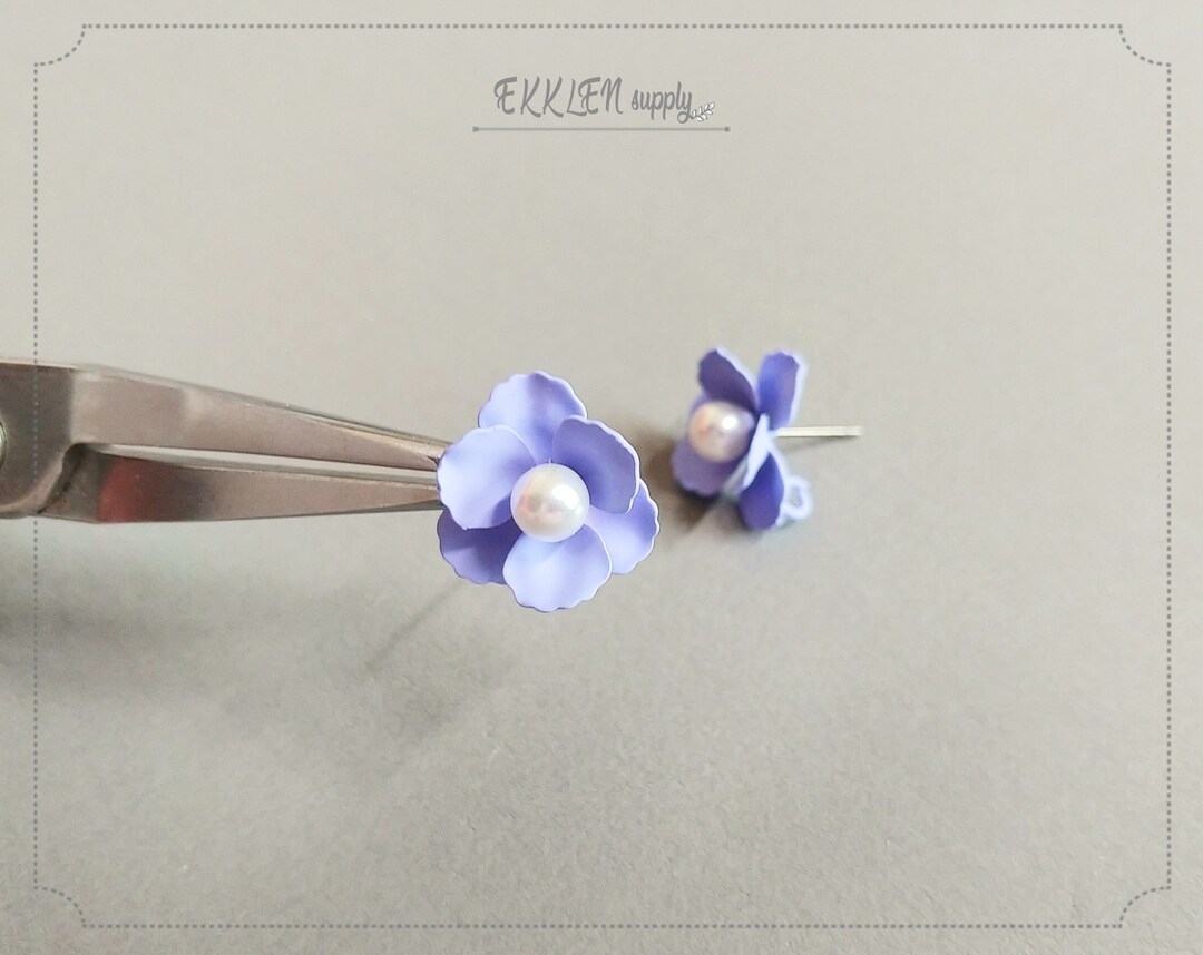 2 PCS - 15 Mm Lavender Matte Rubber Coated, Flower With Pearl Post ...