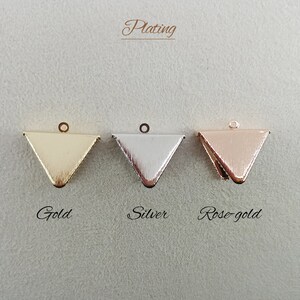 10 Pcs 20mm Brushed Triangle CAP With Lace Edge, Gold Plating Findings ...