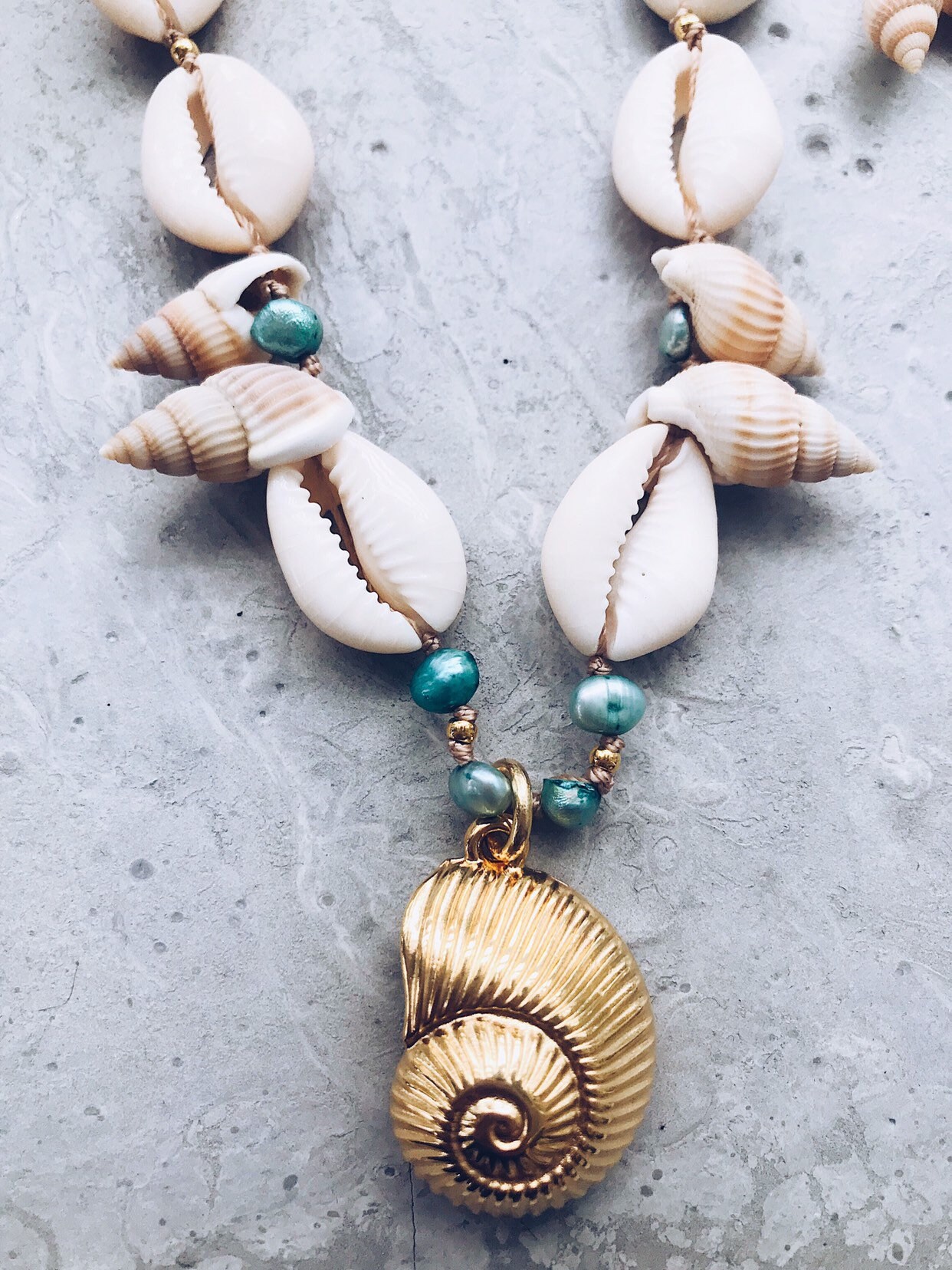 Shell and Pearl Necklace Set With Earrings With Gold Shell Pendant - Etsy