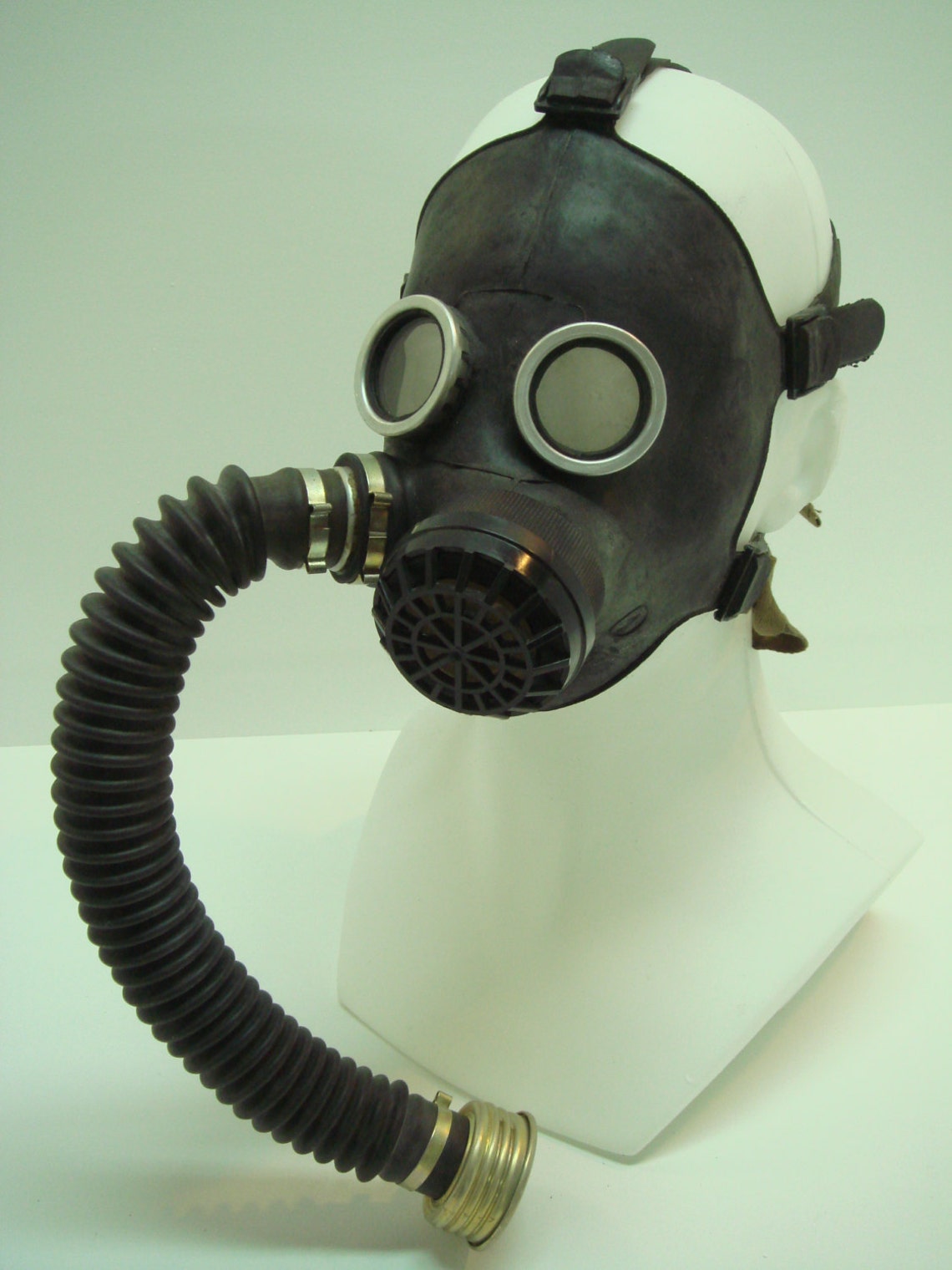 Vintage Gas Mask XSMALL Gas Mask PDF Size 1 Gas Mask With Hose - Etsy