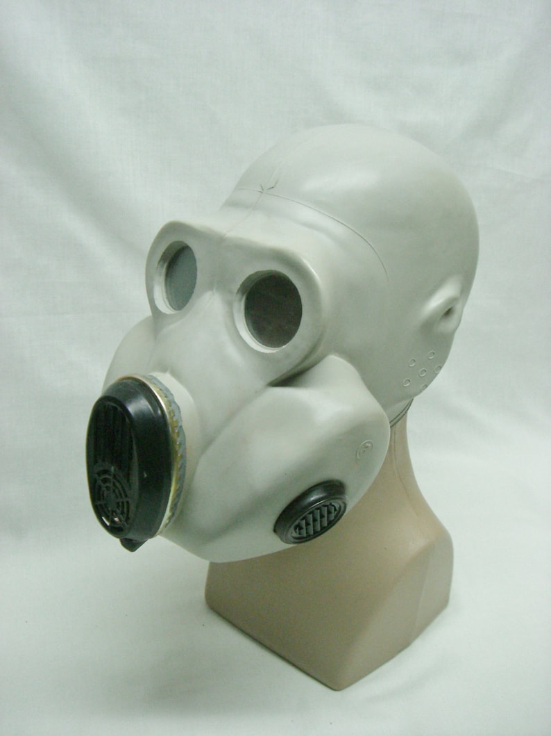 Vintage White Gas Mask PBF EO-19 Gas Mask PBF Gasmask Costume Gas Mask ...