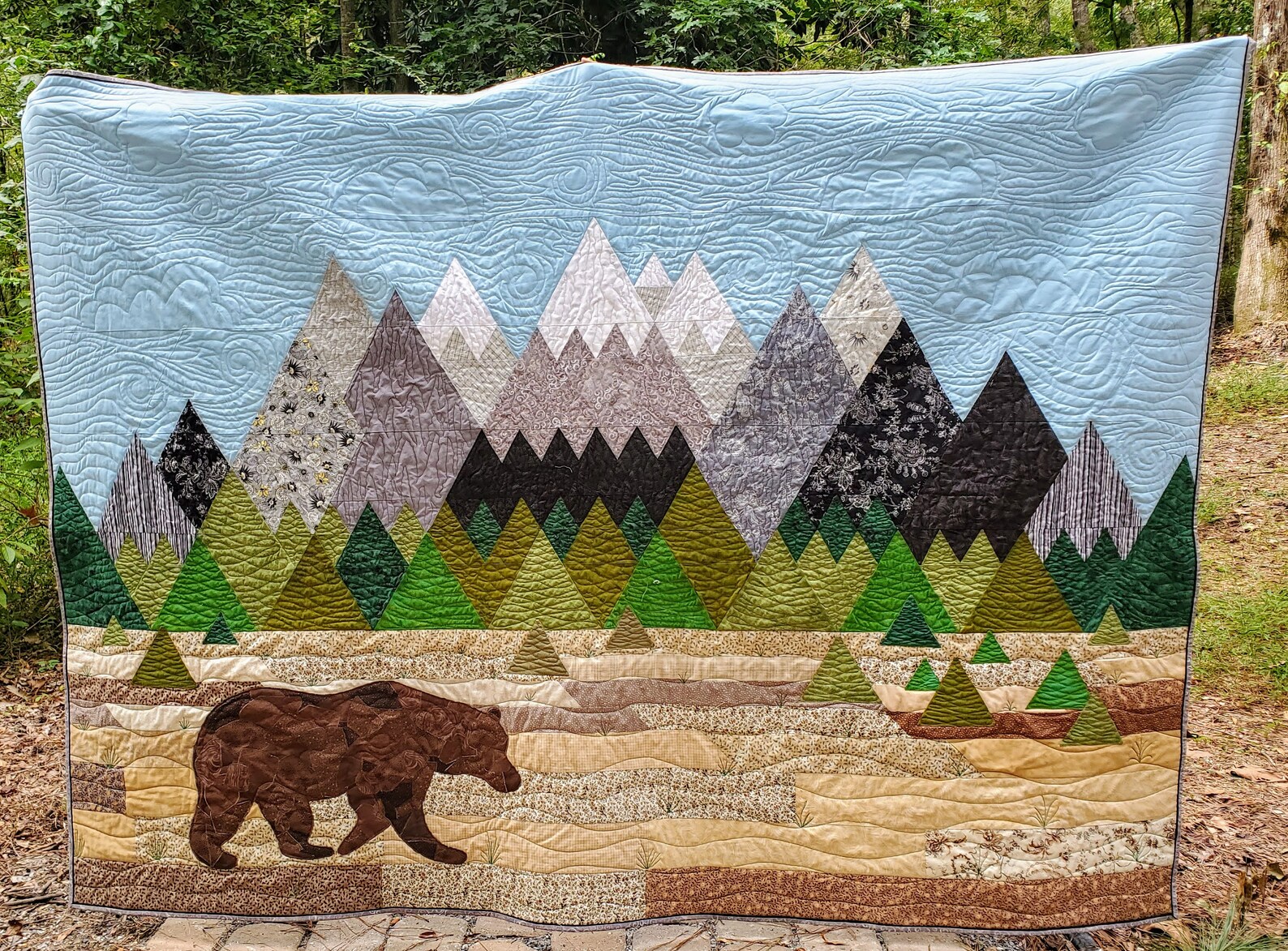 Digital Pattern to Create Your Own Rocky Mountain Bear Quilt - Etsy