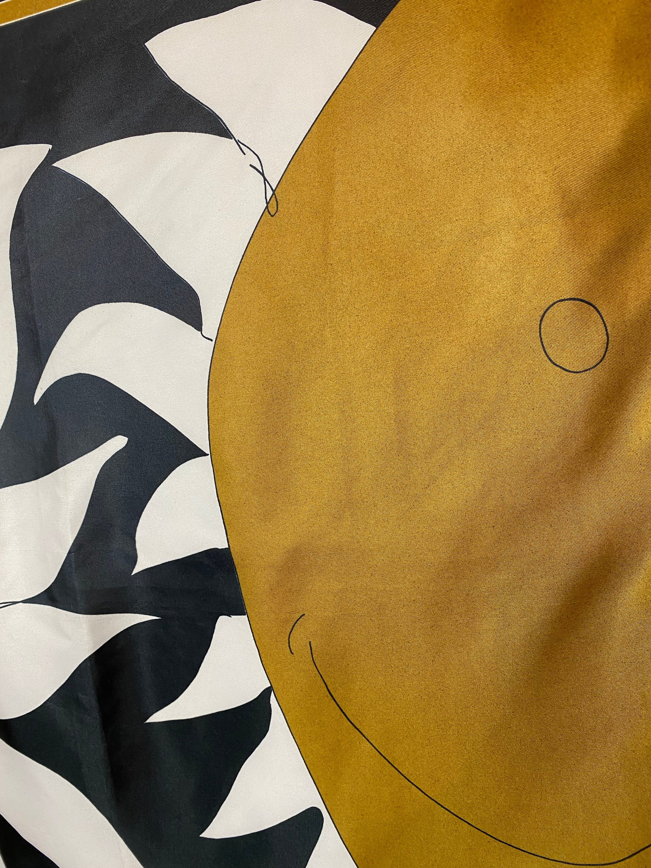Vintage Large Vera Brand~ Smiley Face Suns Illustrated Scarf~ Color ...