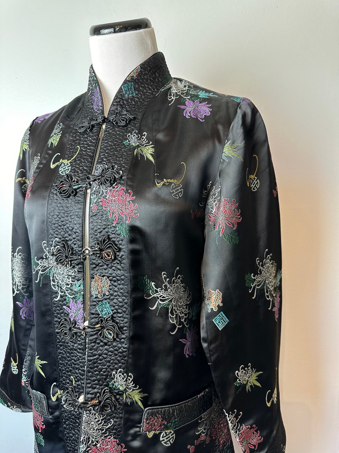 Vintage Cheongsam Jacket Beautiful Chinese Light Jacket Embroidered ...