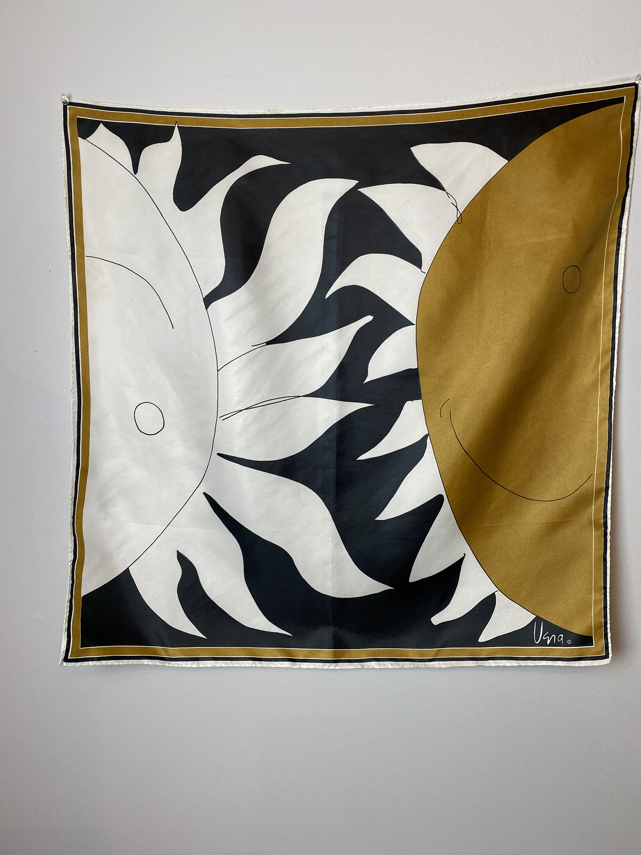 Vintage Large Vera Brand~ Smiley Face Suns Illustrated Scarf~ Color ...