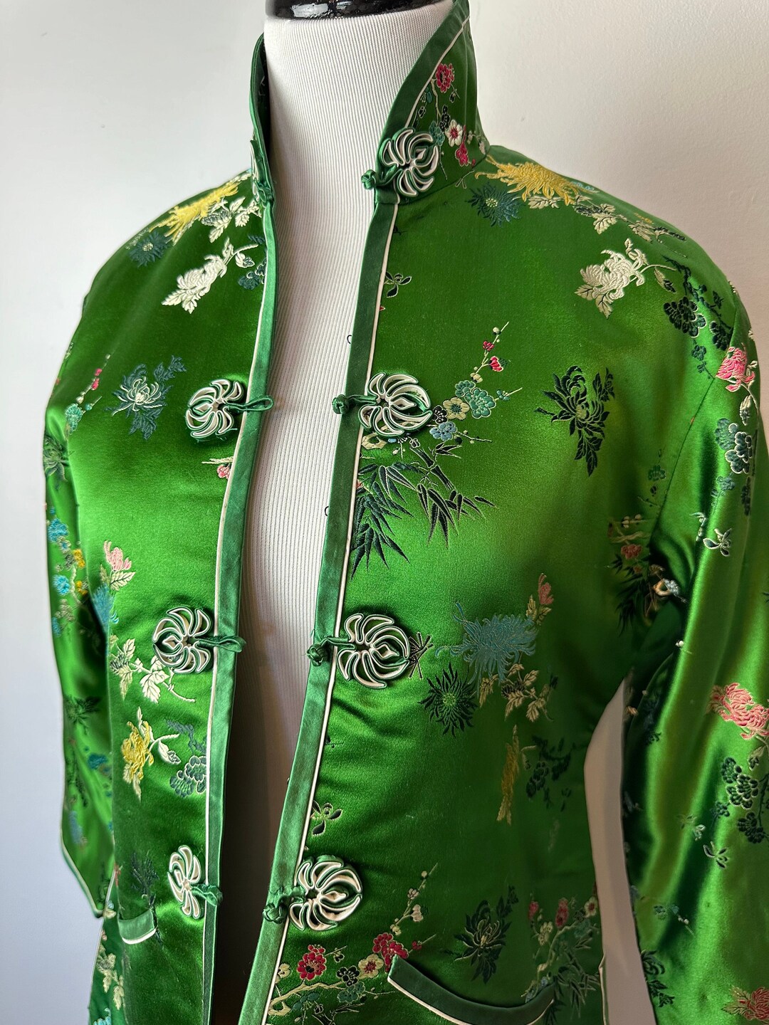Vintage Silk Embroidered Asian Jacket Emerald Mossy Green Beautiful ...