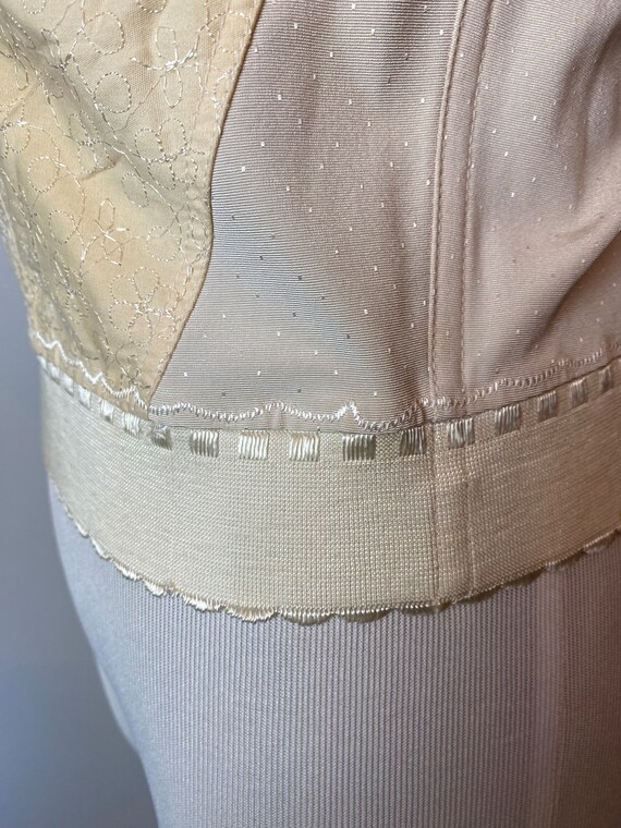 Vintage 1950’s bullet bra~ 40 C cotton deadstock rock… - Gem