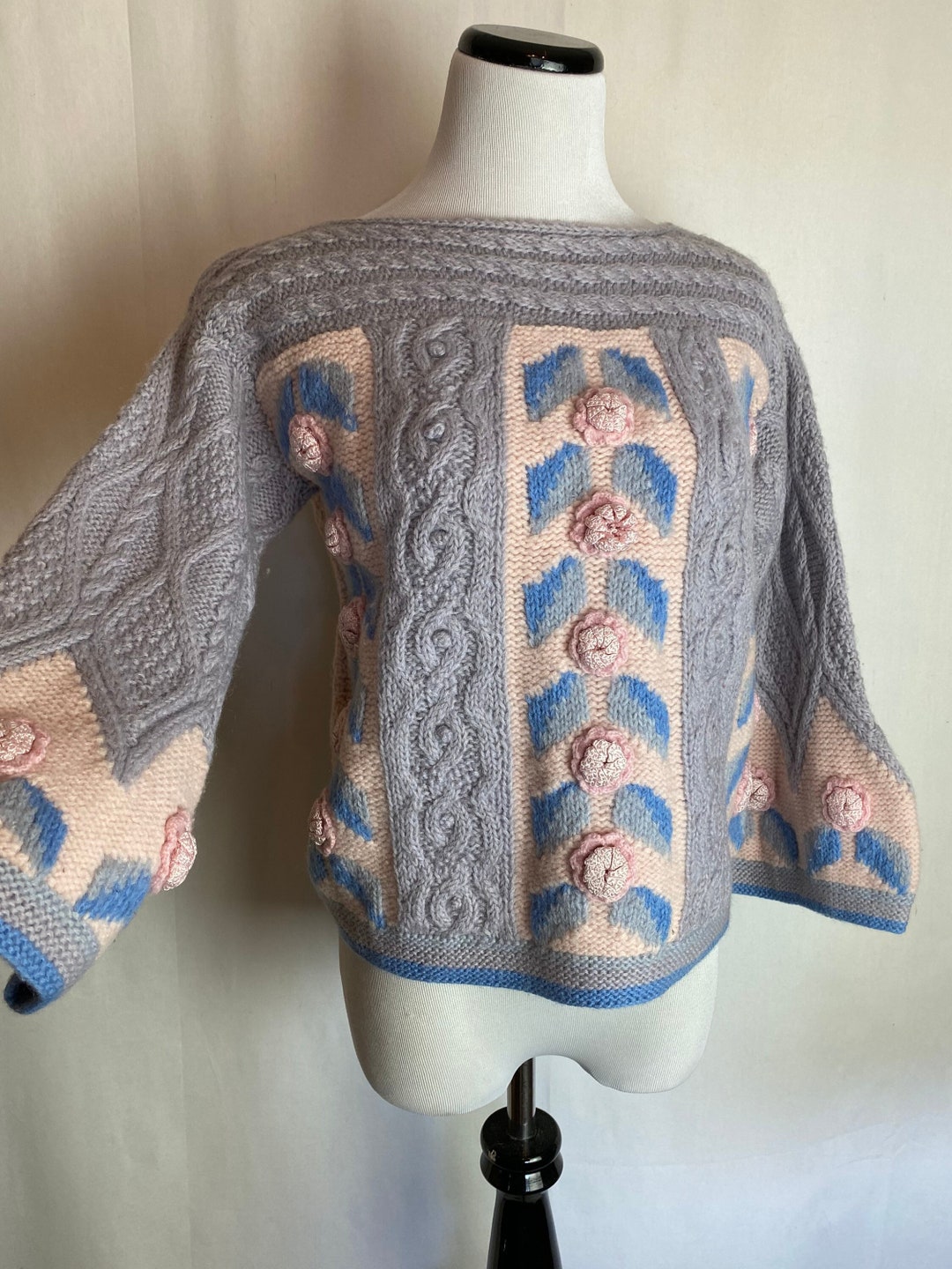 Vintage Beautiful Chubby Wool Sweater~ Belled Sleeves Chunky Nubby ...