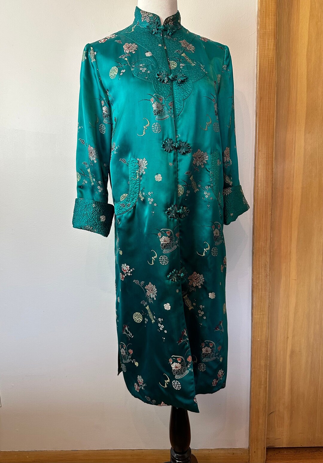 Vintage Emerald Green Long Satin Jacket~ Cheongsam Lovely Chinese ...