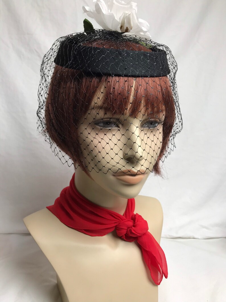 50s Veiled Pillbox Style Fascinator Hat 1950s 60s Pinup - Etsy