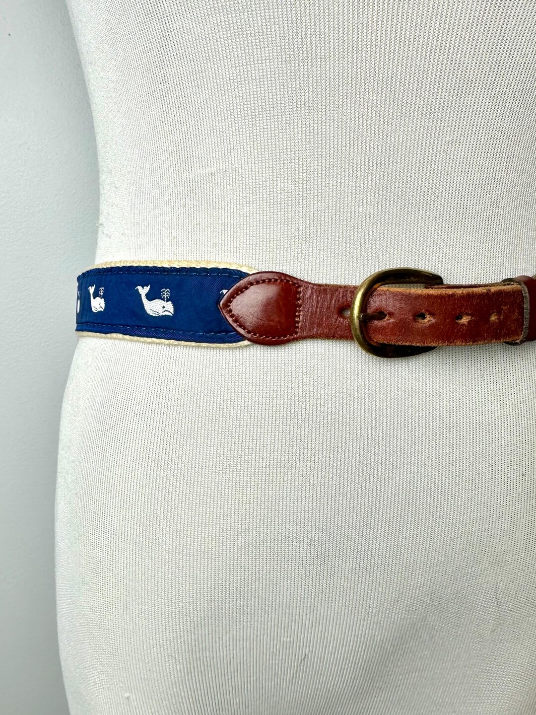 80s Whale Print Belt: Vintage Leather Novelty Belt, 27-30" Waist - Etsy