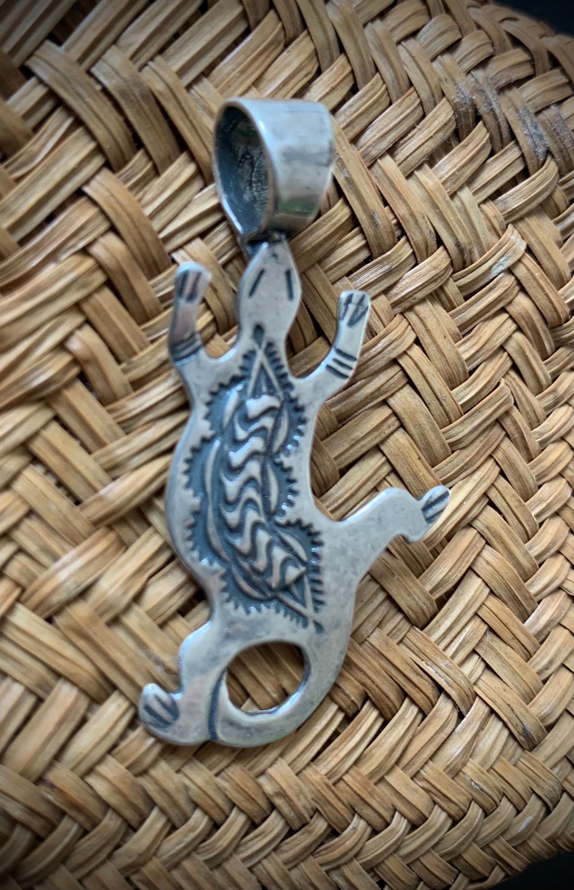Lizard Charm, Native American Lizard Charm, Silver Lizard Indian ...