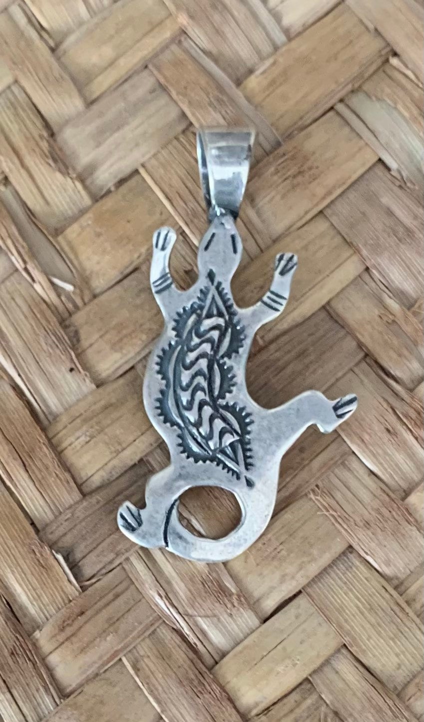Lizard Charm, Native American Lizard Charm, Silver Lizard Indian ...