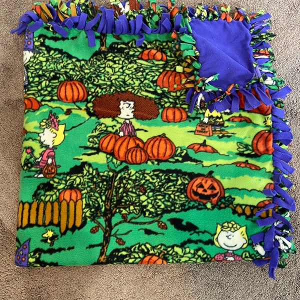 Charlie Brown Blankets - Etsy