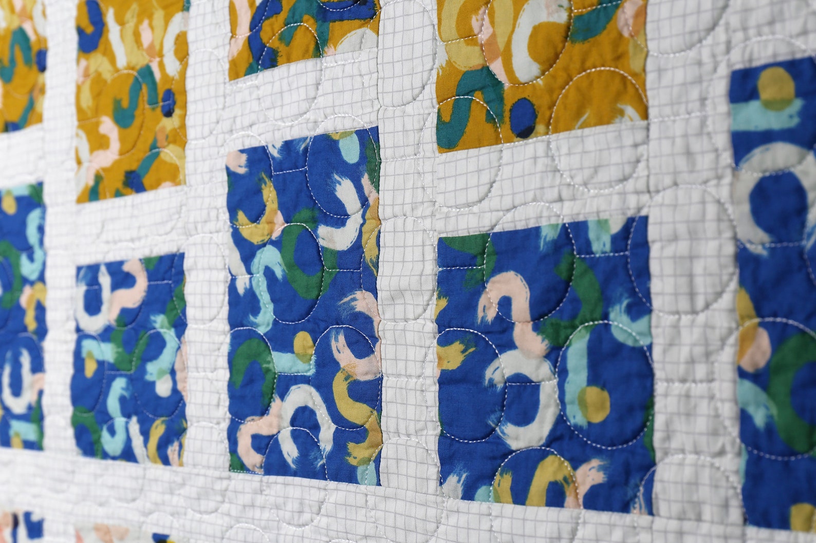 Bold Blocks Quilt Pattern - PDF Download - Yardage Quilt Pattern - Fat ...