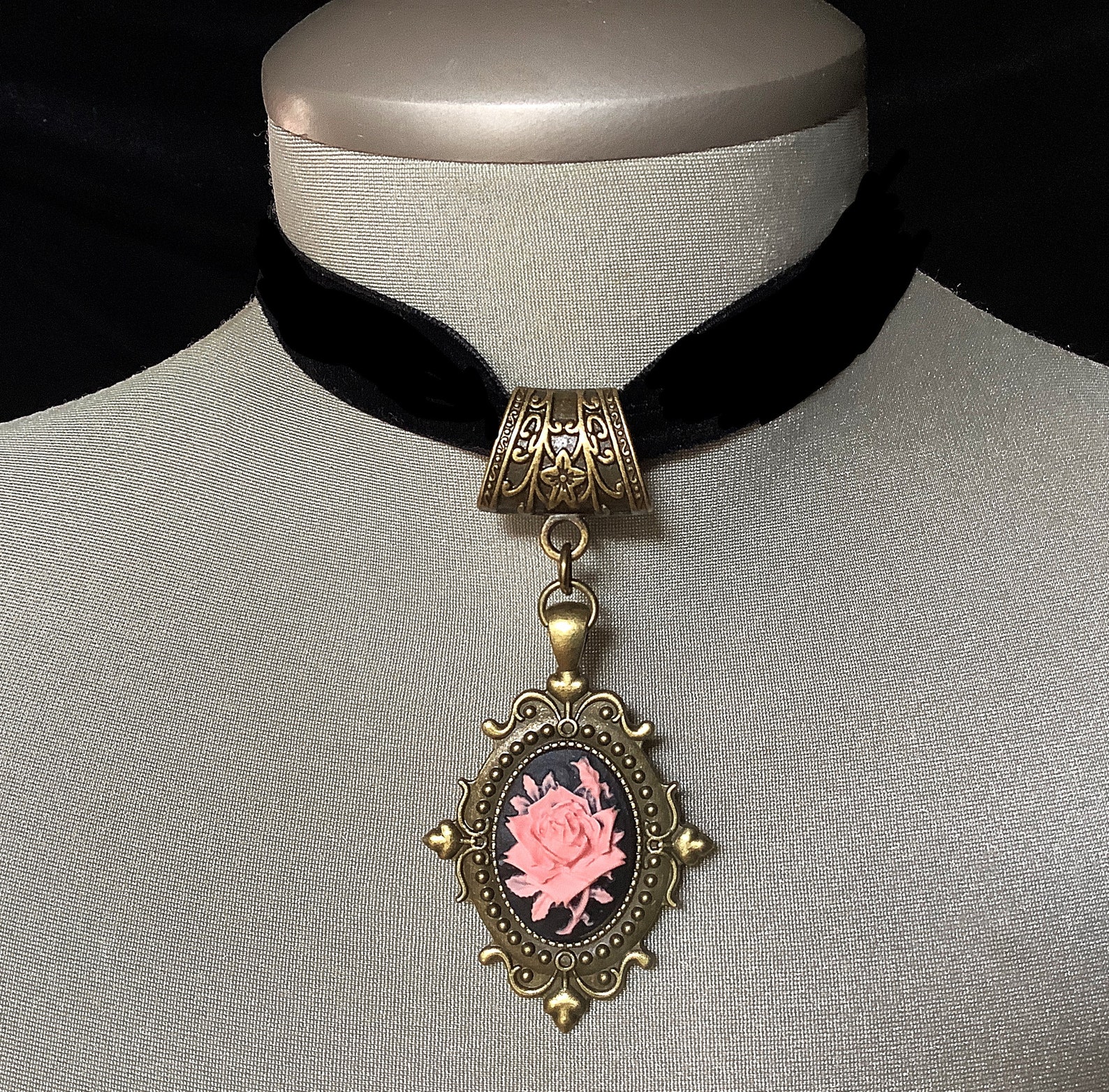 Rose Choker, Gothic Choker, Velvet Choker, Rose Necklace, Pink Rose ...