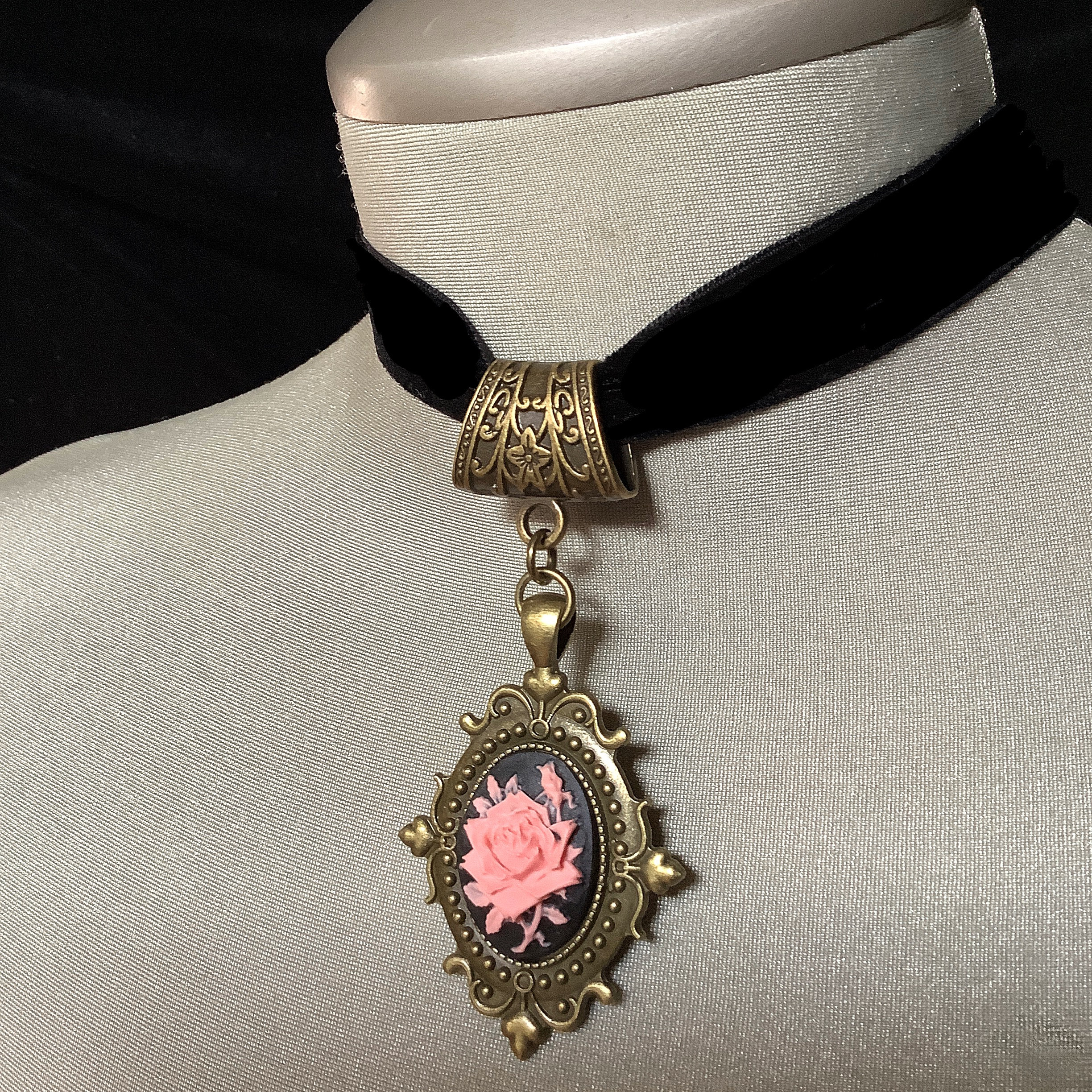 Rose Choker, Gothic Choker, Velvet Choker, Rose Necklace, Pink Rose ...