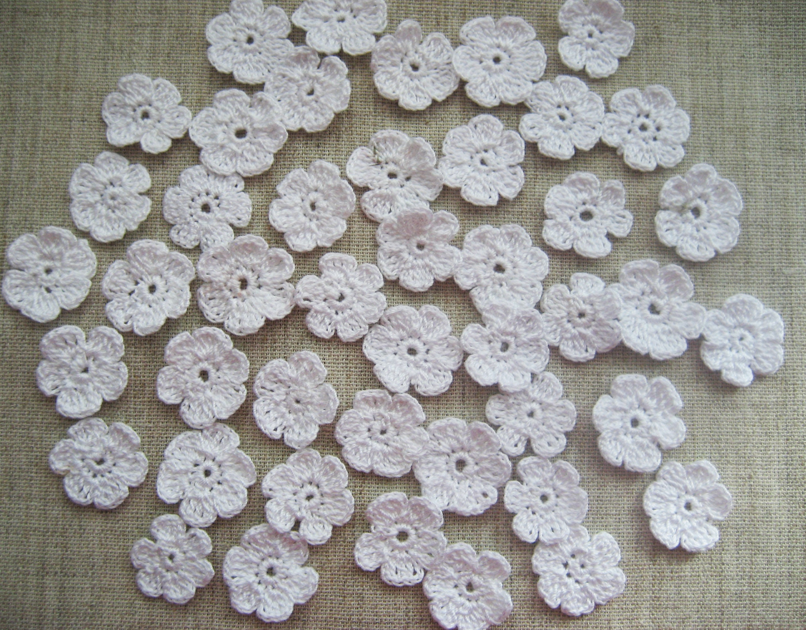Crochet Appliques, Crochet Flowers, 50 Small Applique Flowers ...