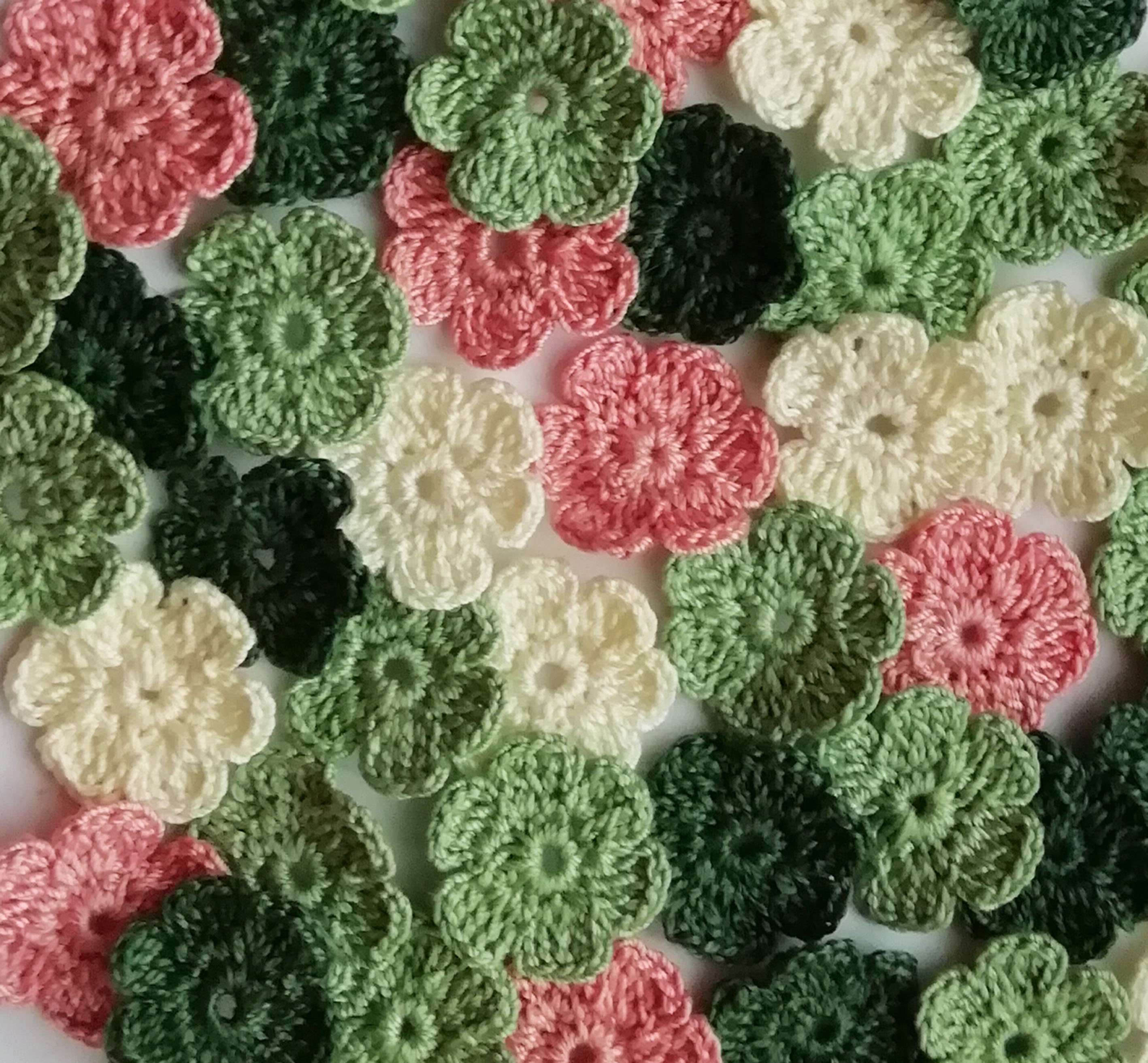 Crochet Applique, Crochet Flowers, 50 Small Applique Flowers Cardmaking ...