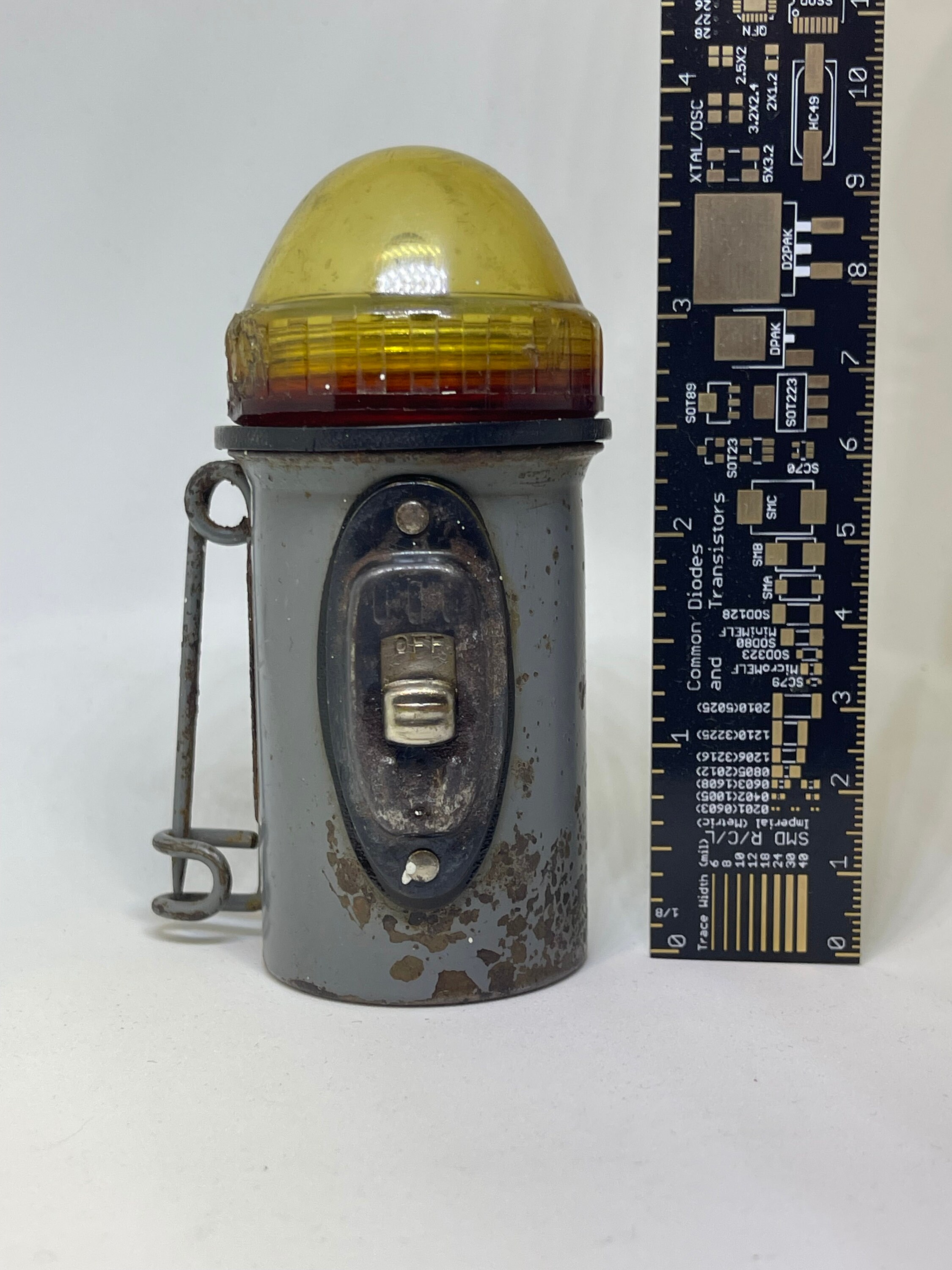 Vintage US Navy Pilot Survival Flashlight - Etsy