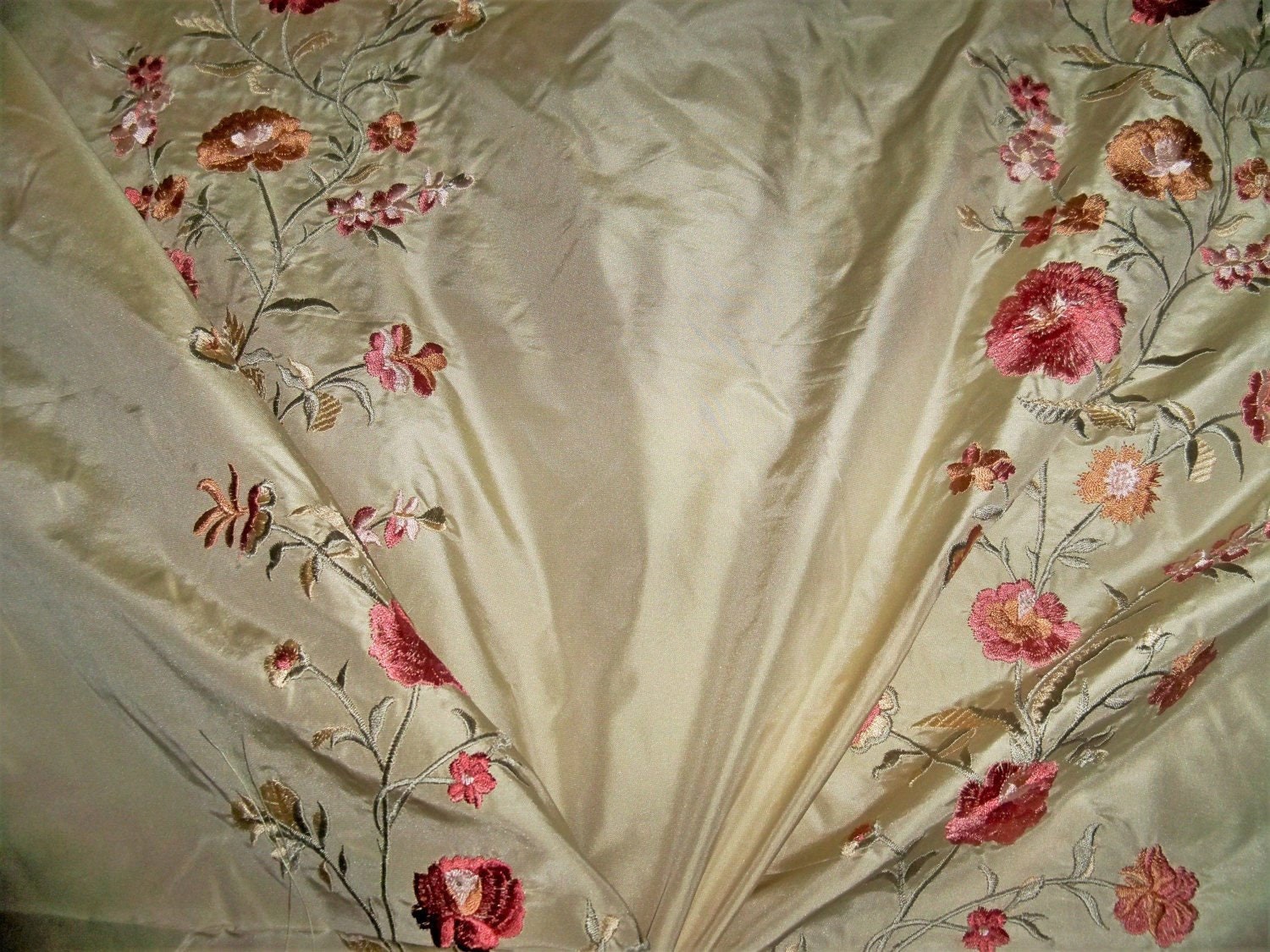 BEACON HILL RIMINI Embroidered Floral Silk Taffeta Fabric 10 Yards Aloe ...