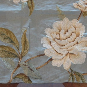 COLEFAX & FOWLER Shabby Cabbage Roses Embroidered Linen Fabric 3 Yards ...