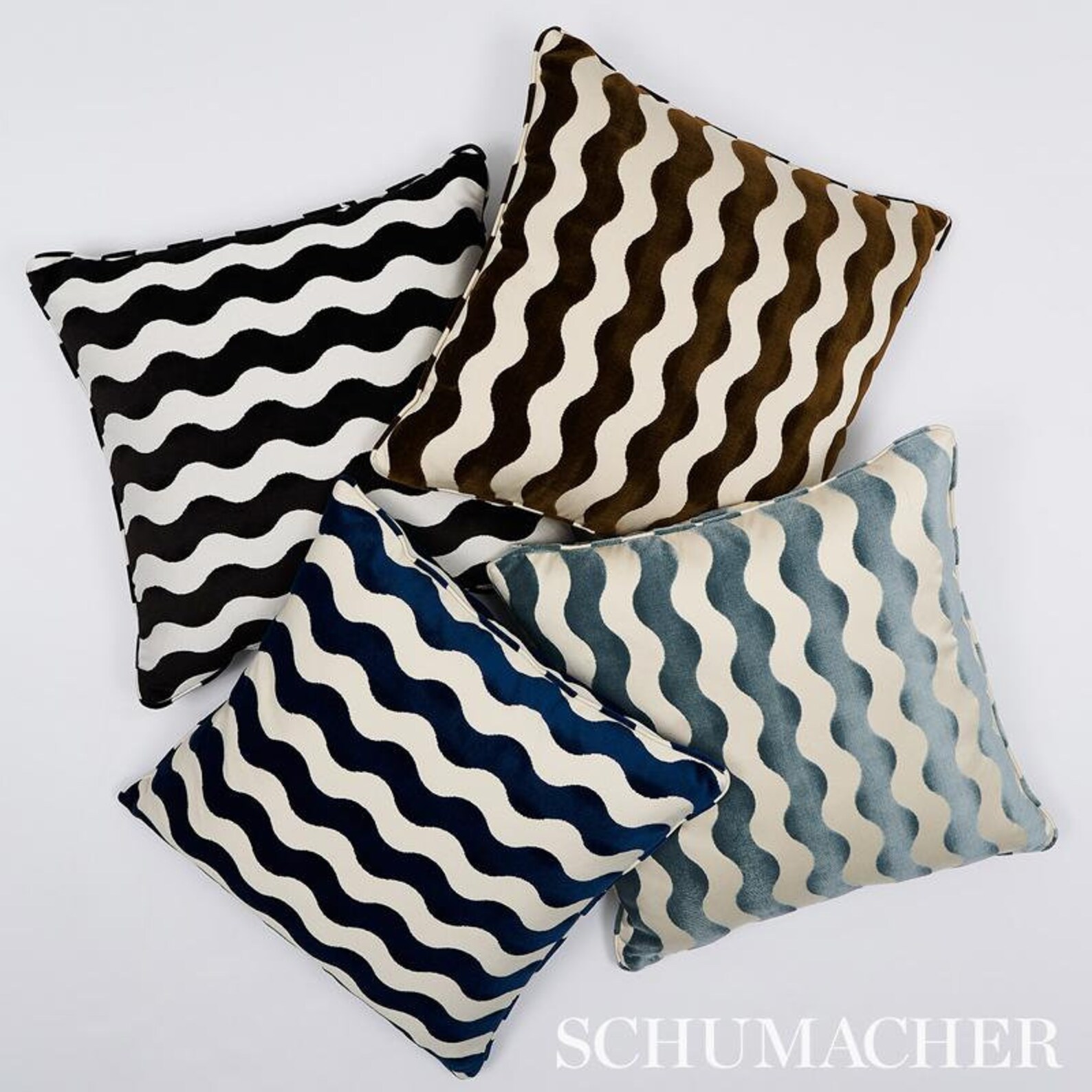 SCHUMACHER MODERN RETRO the Wave Cut Velvet Cotton Fabric 3 Yards Navy ...