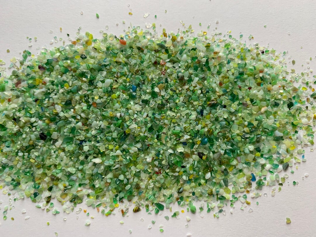 1-3mm Crushed Glass Chips Glass Filler Green Mix Glass Fillings Glass ...