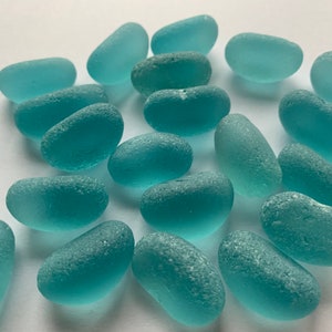 Aqua Blue Sea Glass Blue Aqua 22-27mm Tumbled Glass Blue Sea Glass Aqua ...