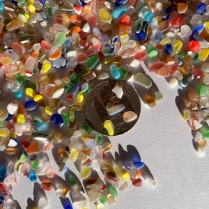 2-5mm Mini Glass Mini Glass Pebbles Multi Color Glass Stones Super Tiny ...