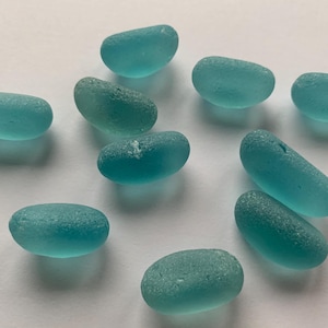 Aqua Blue Sea Glass Blue Aqua 22-27mm Tumbled Glass Blue Sea Glass Aqua ...