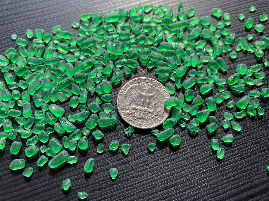Super Tiny Mini Glass 2-4mm Green Sea Glass Chips Sea Glass Crafts Sea ...