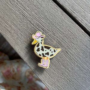 Pink Cow Cowgirl Duck Enamel Gold Pin - Western Duck in Cowboy Boots ...