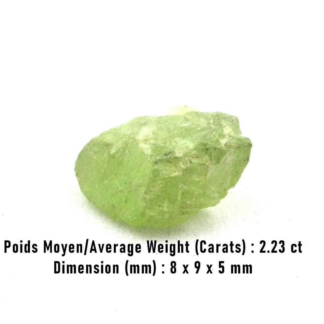 Peridot. Almklovdalen, Vanylven, Norway several Weights to Choose From ...