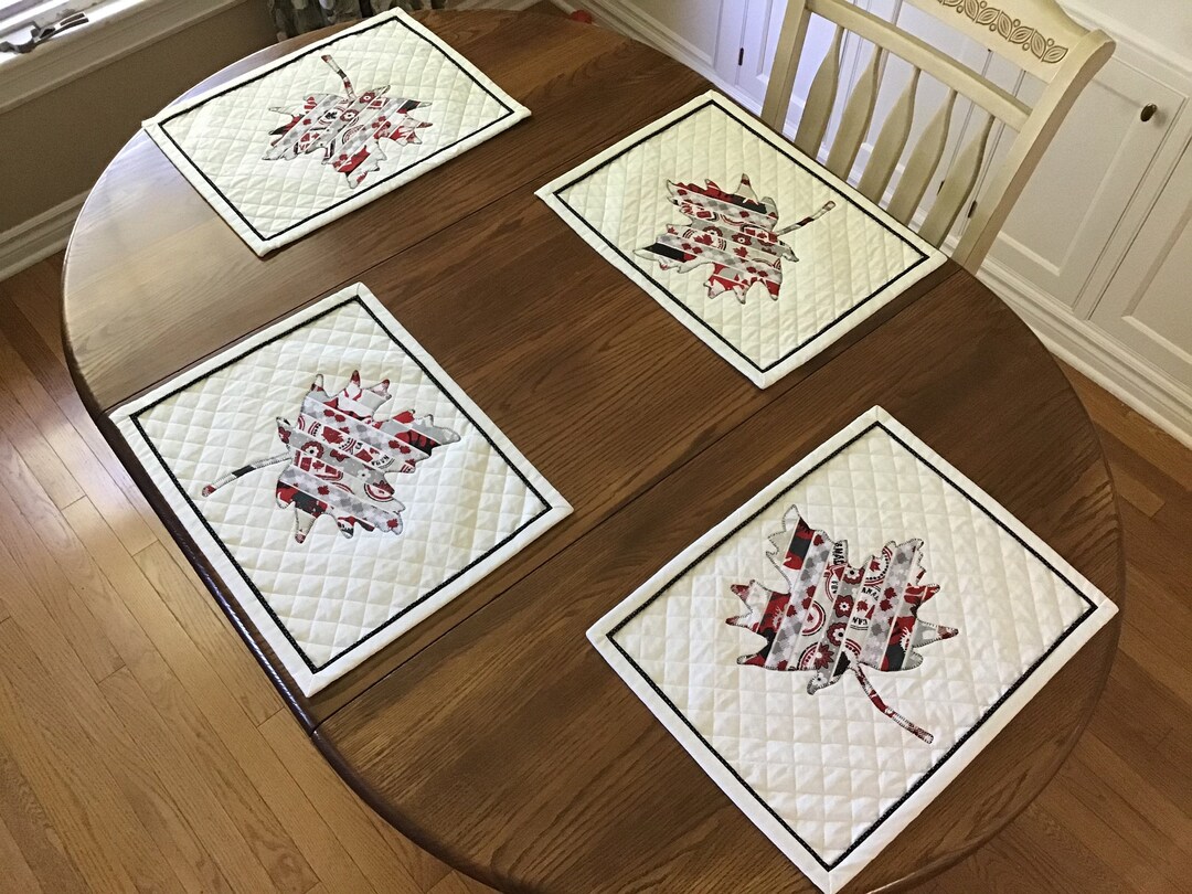 Set of 4 Canadian Maple Leaf Placemats - Etsy