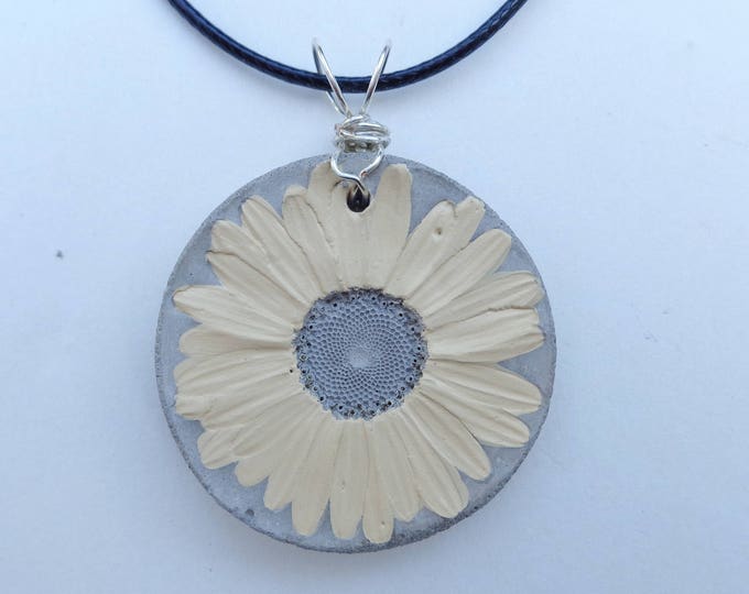 Concrete Necklace Real Daisy Necklace Real Flower Necklace Concrete ...