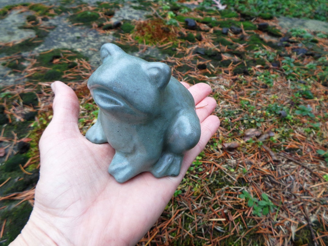 Frog Statue -concrete Frog - Fairy Garden Miniatures - Fairy Garden ...