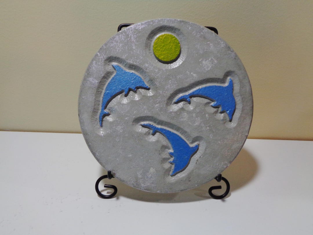 Dolphin Stepping Stone - Dolphin Gift - Concrete Garden Decor - Dolphin ...