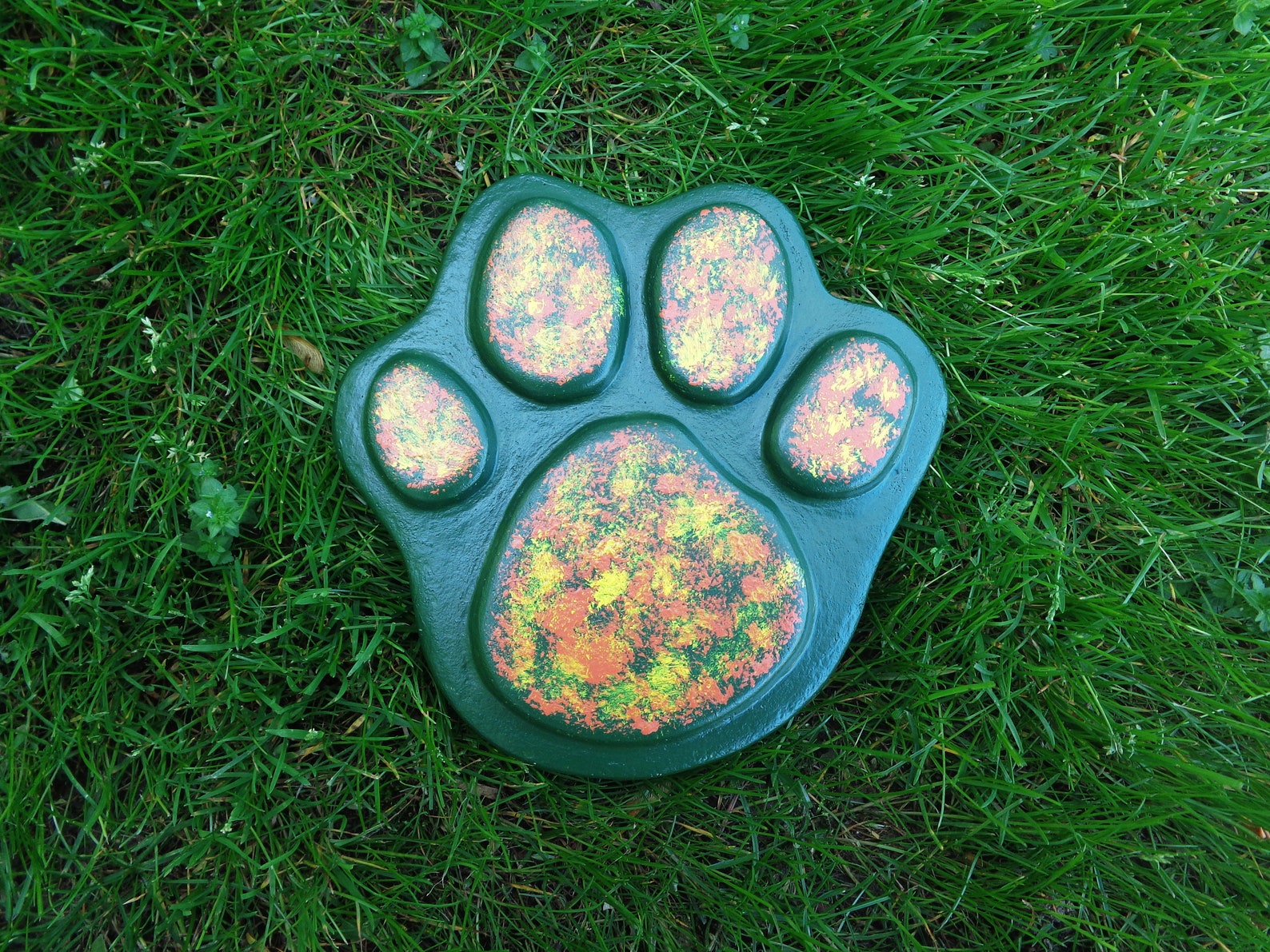 Concrete Paw Print Pet Memorial Stone Garden Stepping - Etsy