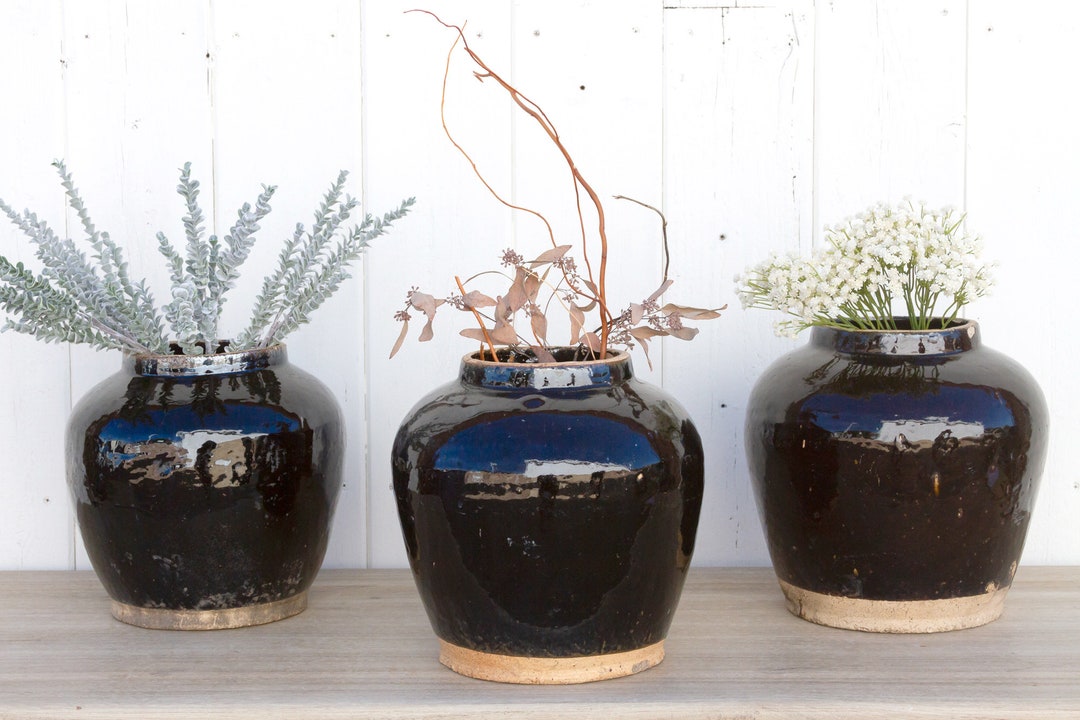 Dark Brown Vintage Martaban Vase, Vintage Southeast Asian Martaban Pot ...